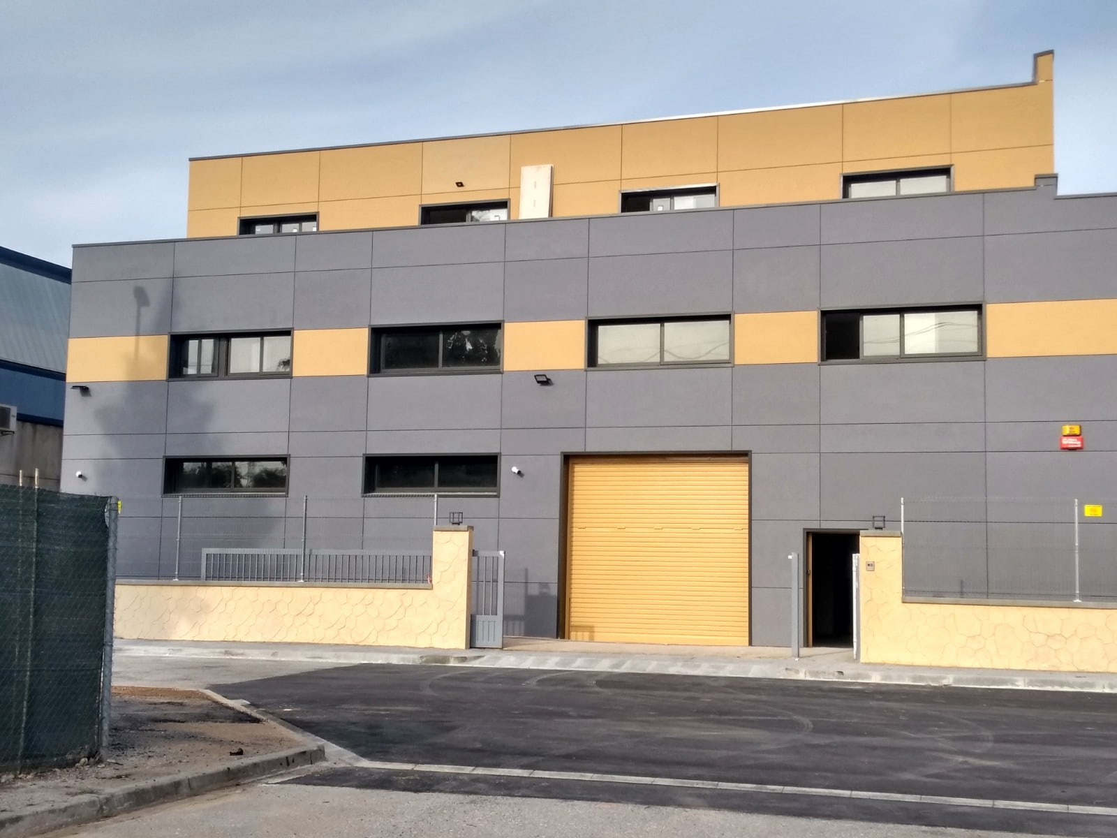 Fibrocemento Molins - SAATE Premium Building Systems